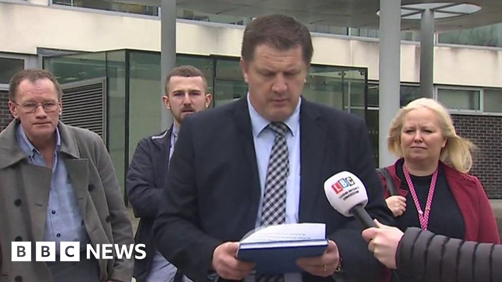 Laura Stuart murder: 'Thoughts and prayers' with family - BBC News