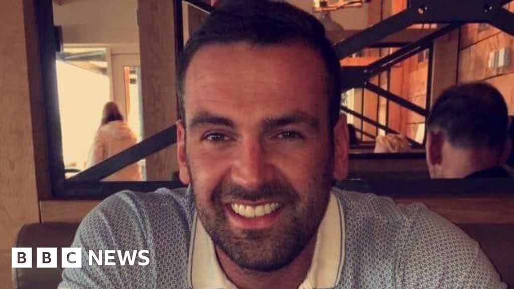 Pair sentenced for murder of gym owner Gary More - BBC News