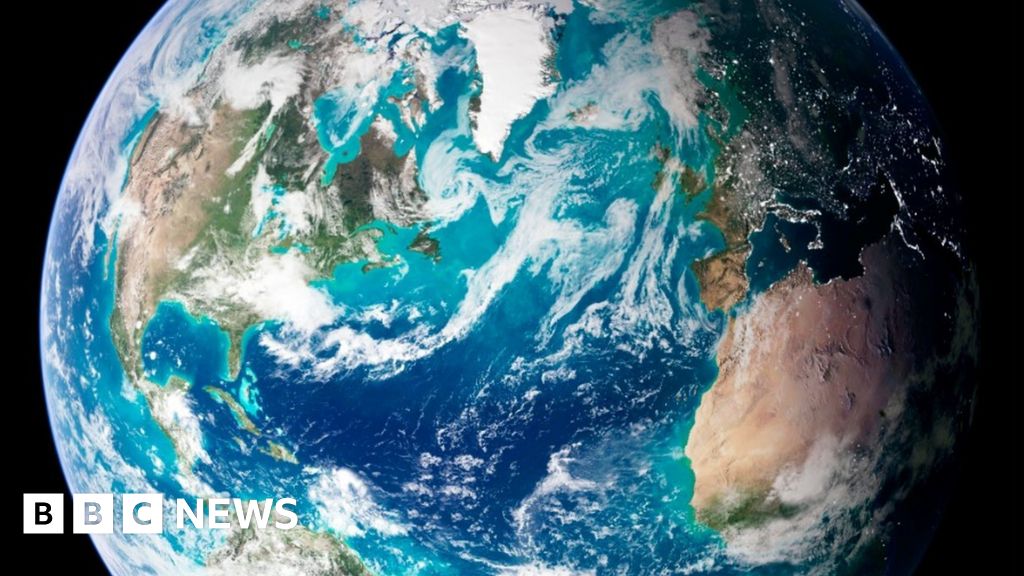 Climate change dials down Atlantic Ocean heating system - BBC News