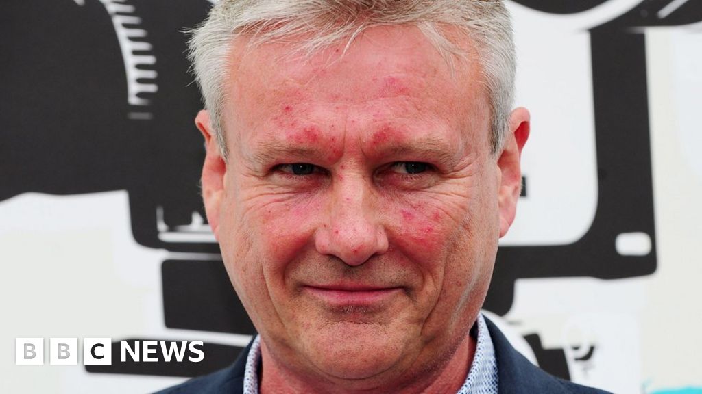 Father and son admit assault on Hinterland actor Aneirin Hughes - BBC News