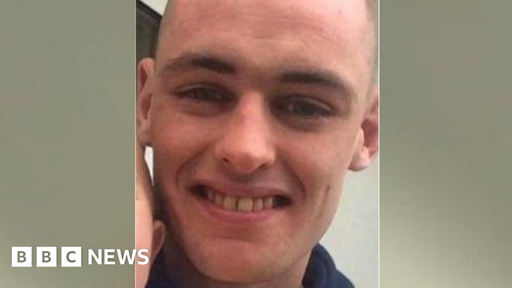 Man admits killing friend he left outside hospital in Paisley