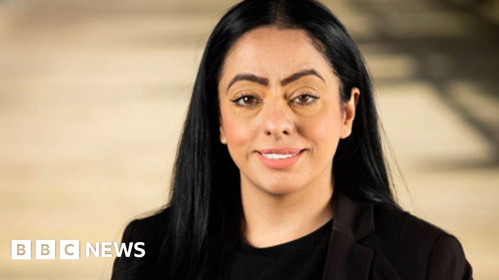 Oldham's first Muslim female council leader hopes to inspire women ...