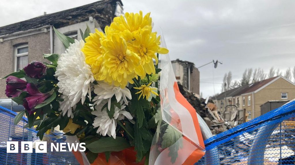 Swansea: Explosion victim's cause of death not determined - BBC News