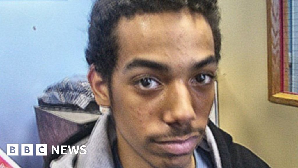 Karl Hamilton murder: £20k reward offered for information - BBC News