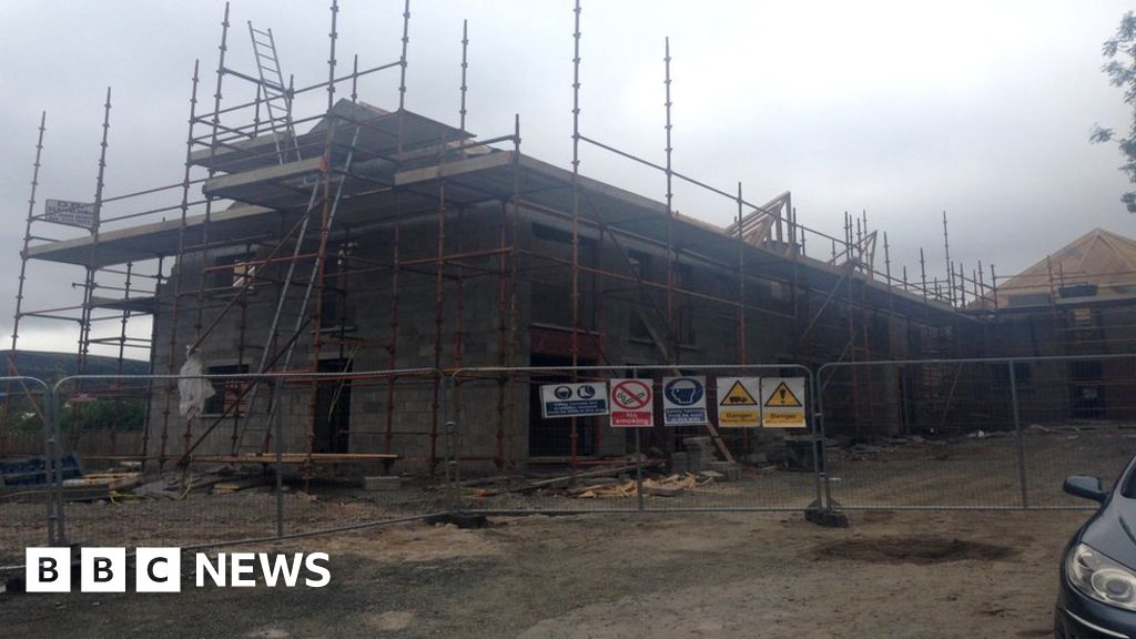 Man injured in 20ft fall from scaffolding on Newtownabbey building site ...