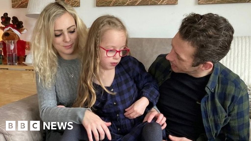 Chichester parents raise money for life saving heart surgery - BBC News