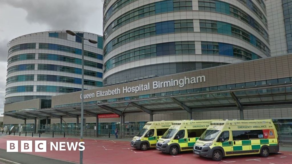 Birmingham nurse stole coma patient's debit card - BBC News