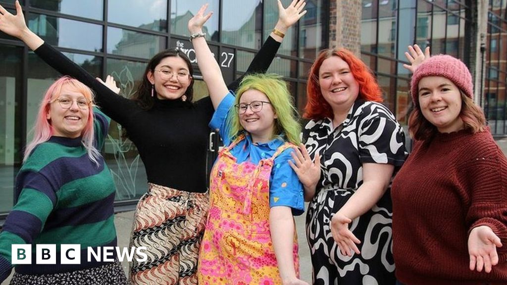 Students organise new arts festival for Worcester - BBC News