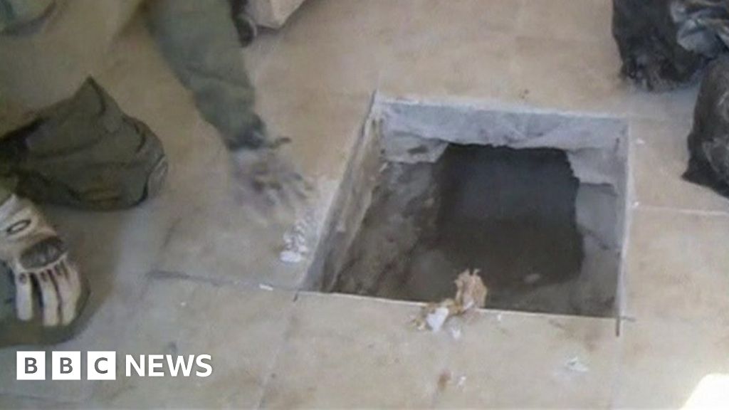 Police find border drug tunnel from Mexico to California - BBC News