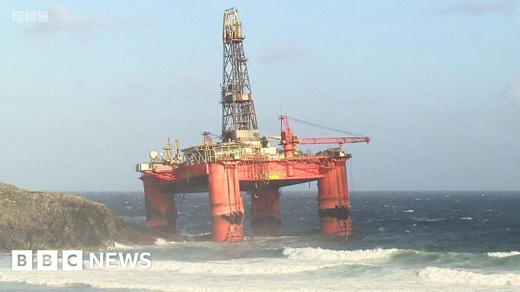 Drilling rig blown ashore in storms off Western Isles - BBC News