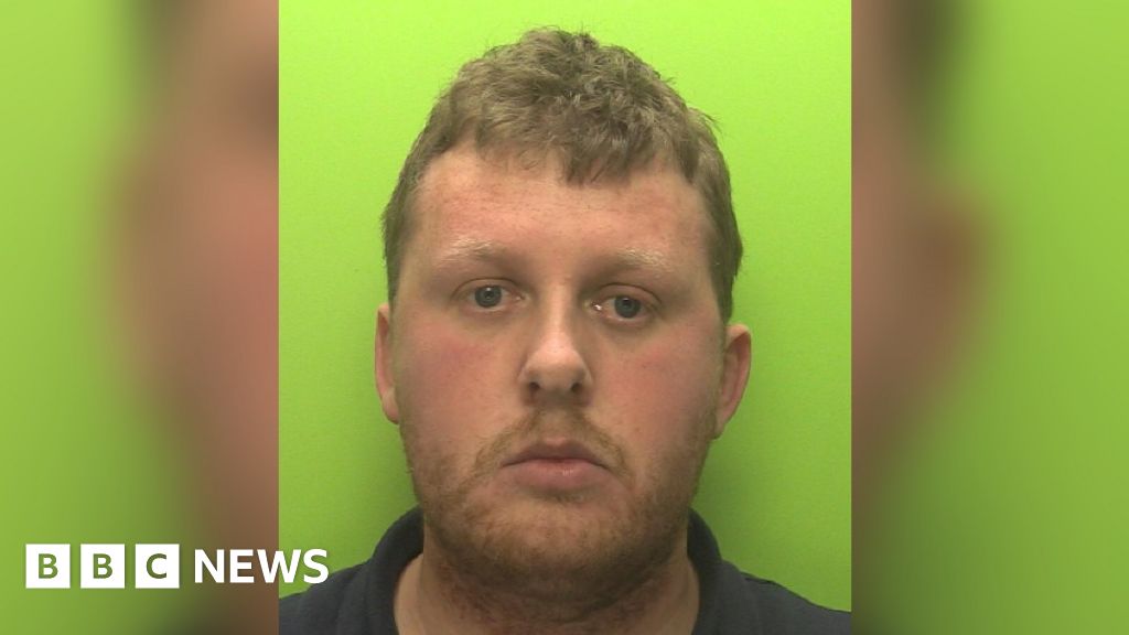 Shop worker jailed for assaulting girl in Nottingham store - BBC News
