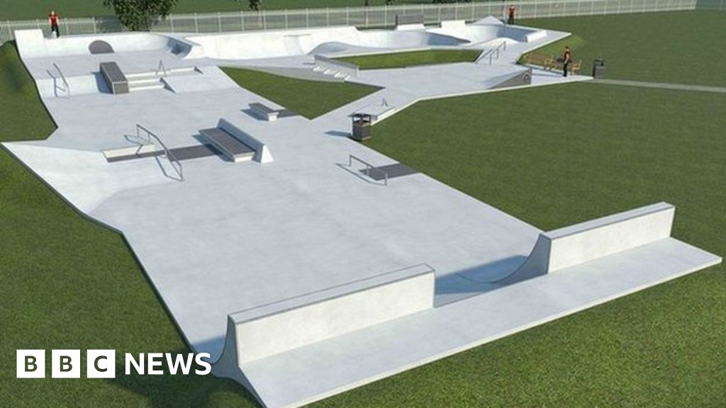 Work on new Thame skate park build begins - BBC News