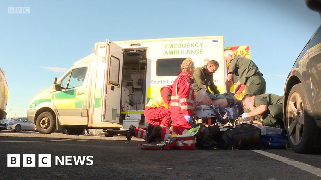 Bringing the hospital to the roadside in trauma care - BBC News