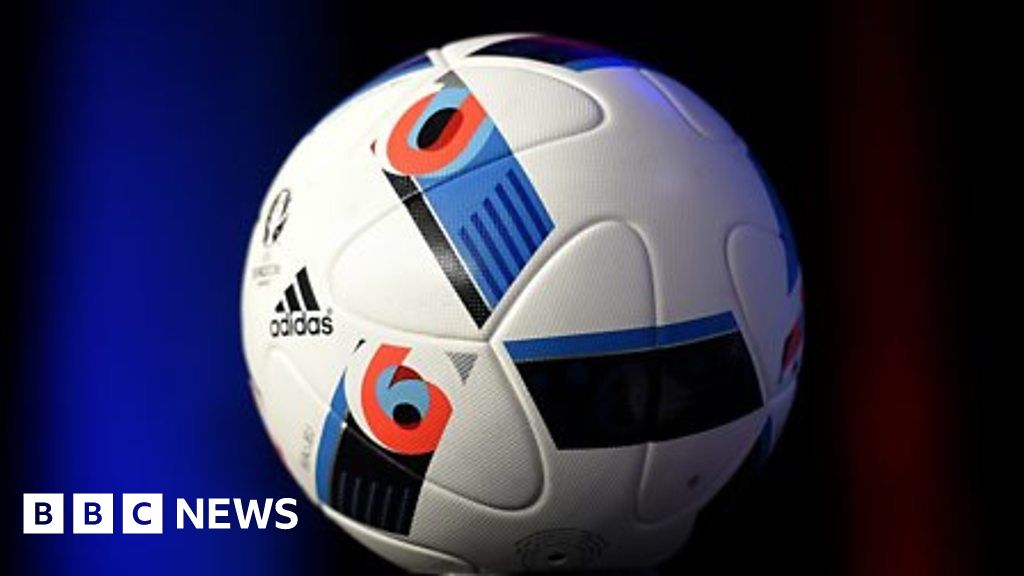 Reality Check: How could Brexit affect the Premier League? - BBC News