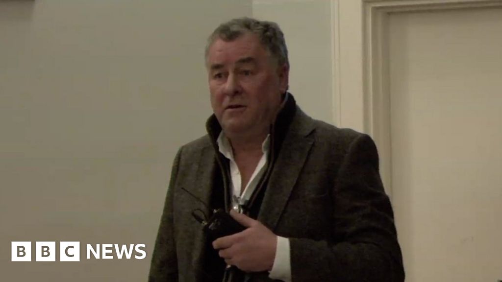 Club & Institute Union 'endorsed asset strippers' - BBC News
