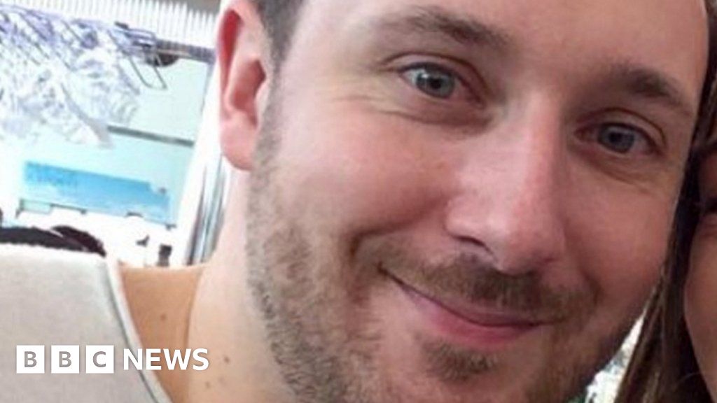 Jonathan Udall dies after Grand Canyon helicopter crash - BBC News