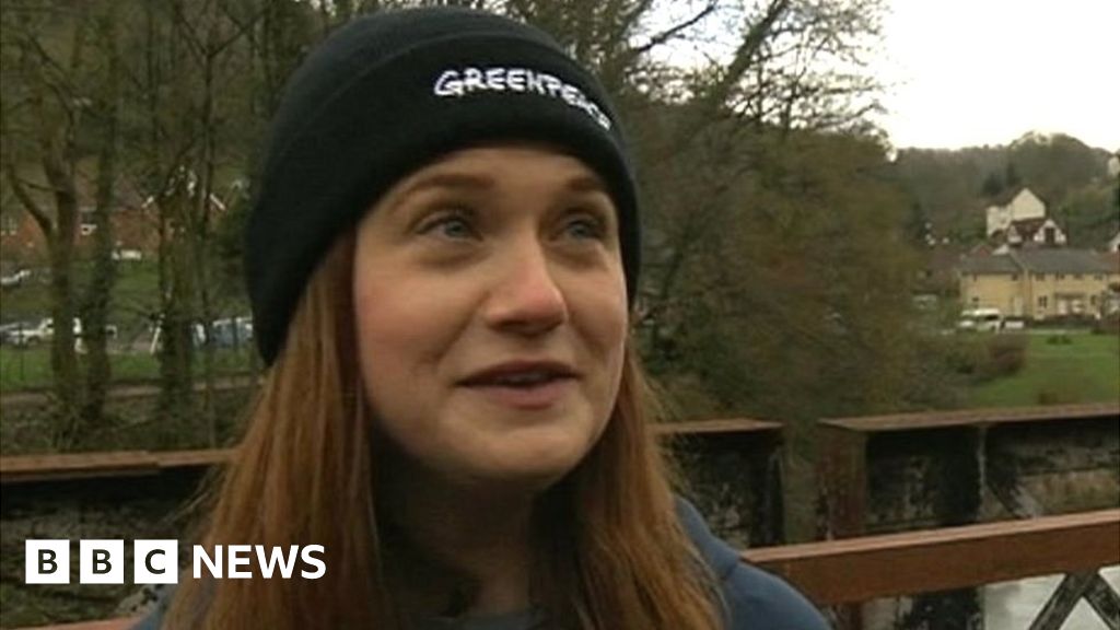 Harry Potter star Bonnie Wright in river plastics study