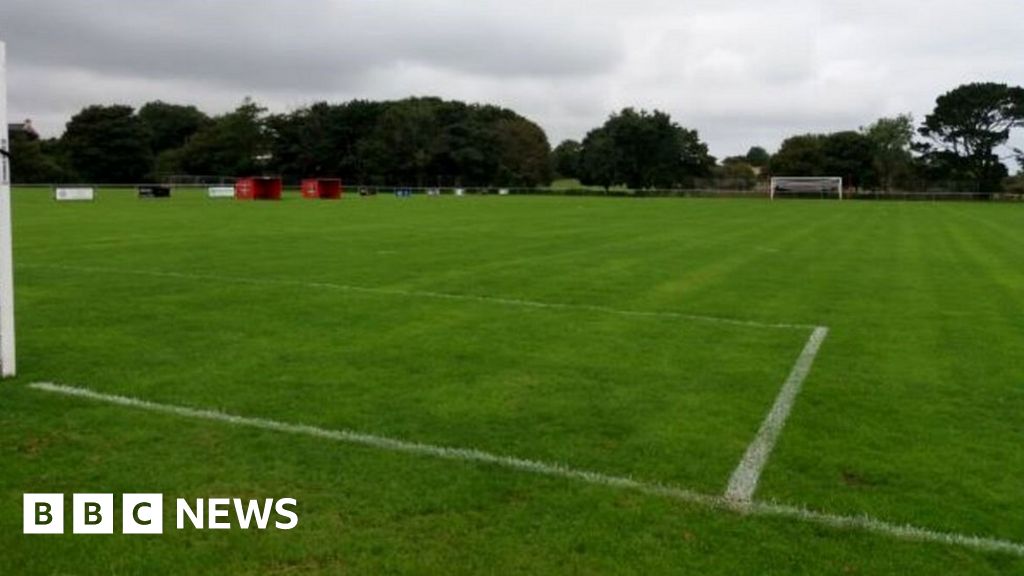 Redruth's Clijah Croft Playing Fields safeguarded with lease - BBC News