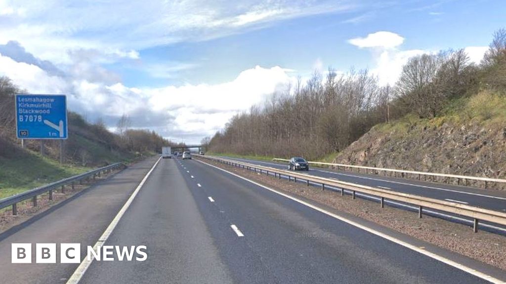 Driver dies after M74 Lesmahagow lorry crash