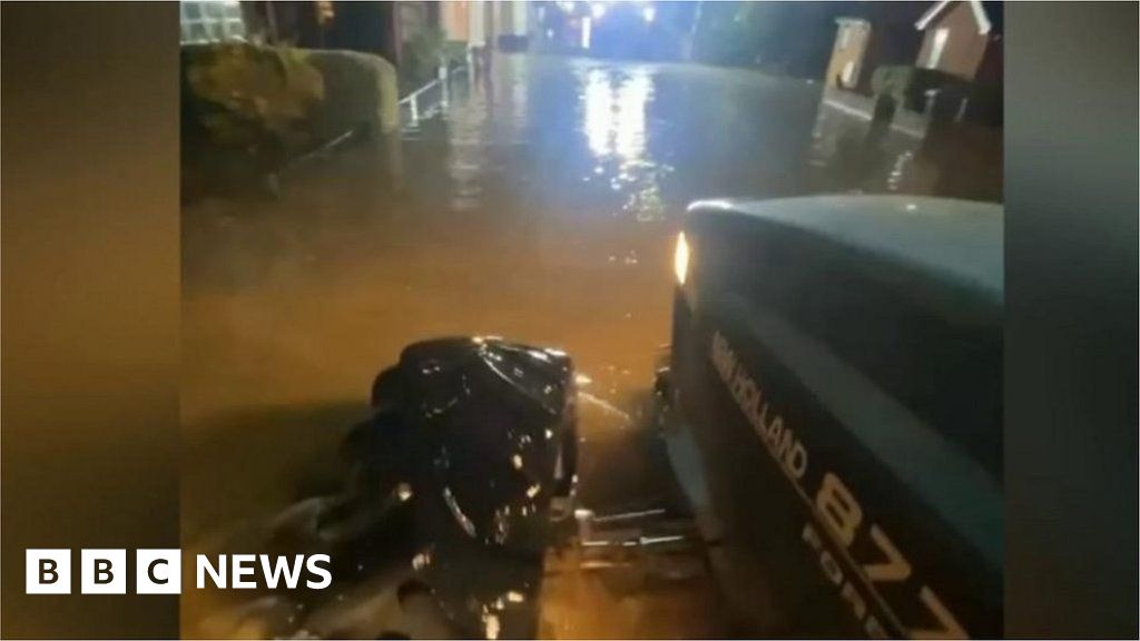 Watch: Farmers spend night rescuing flooding victims in Wickham Market ...