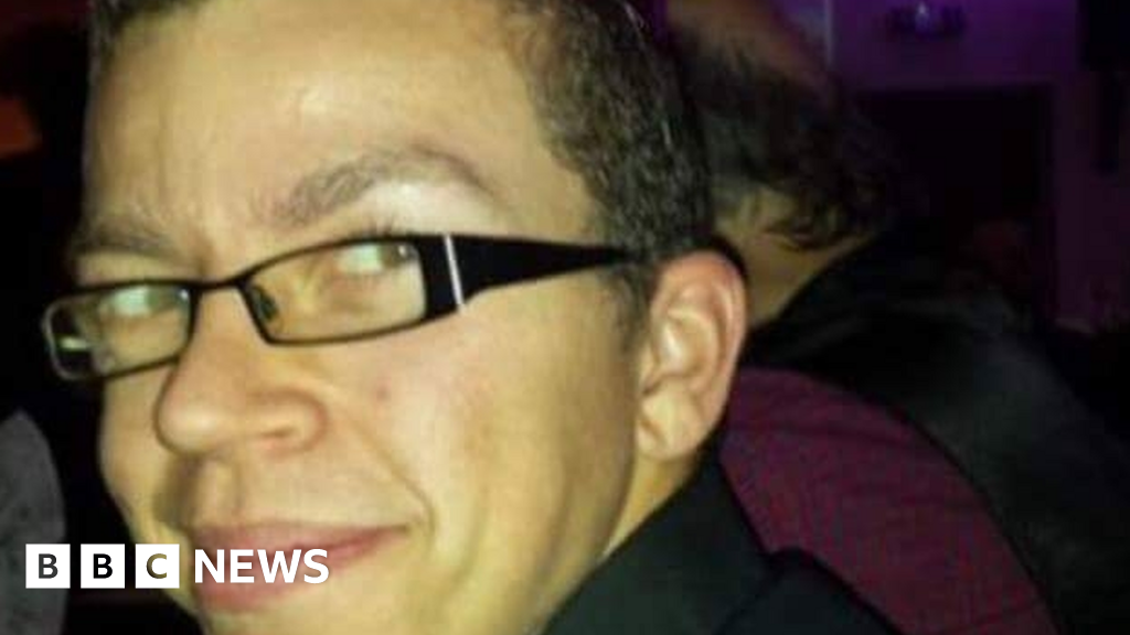 Body found in River Trent confirmed as missing Josh Cotton - BBC News