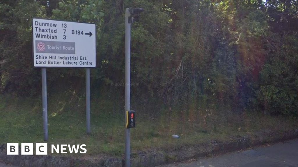 Saffron Walden: Motorcyclist dies after crash with car