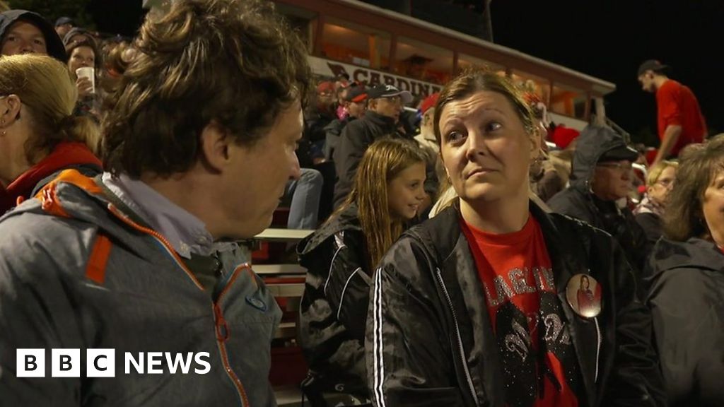 BBC Newsnight: Trump's appeal in Ohio - BBC News