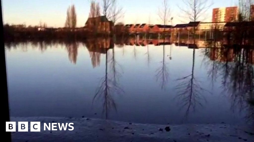 Salford floods: Church offers to underwrite unsecured loans - BBC News