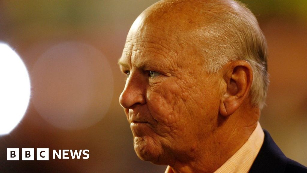 Former Blockbuster owner Wayne Huizenga dies at 80 – World is Crazy