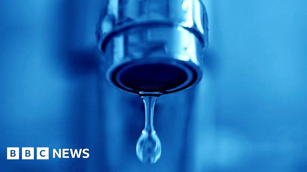 £4m to cap Welsh Water bills for struggling households - BBC News