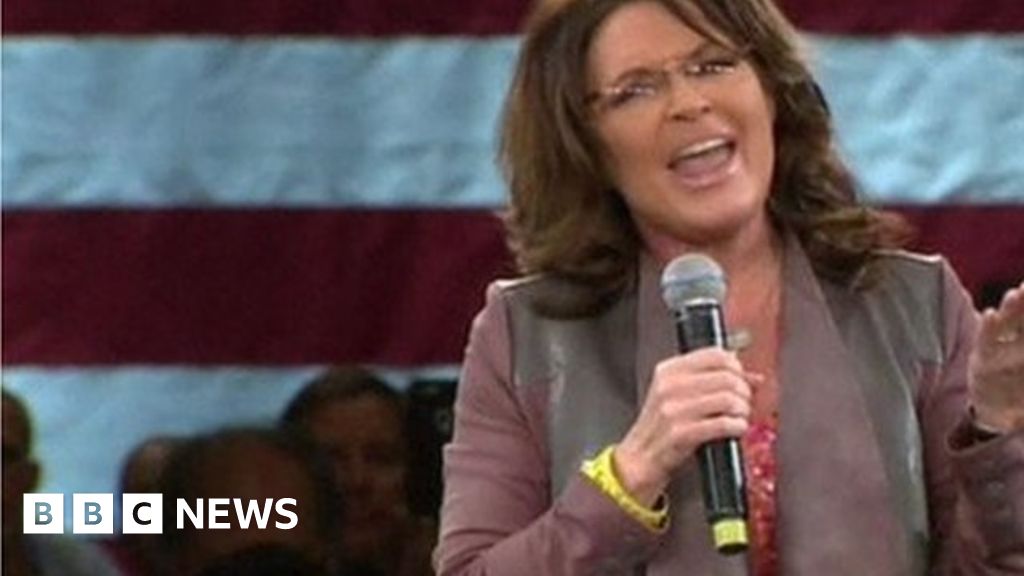 Sarah Palin makes surprise Trump rally appearance - BBC News