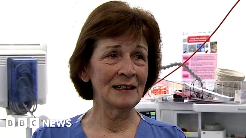 Londonderry nurse celebrates 50 years at Altnagelvin Hospital - BBC News