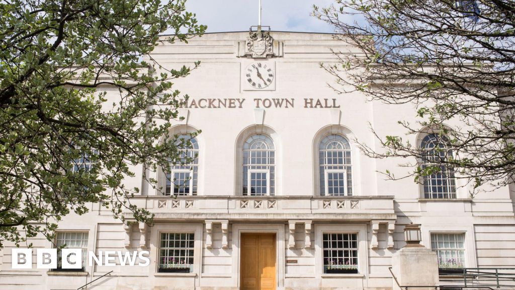 Hackney Council urged to act following woman's balcony fall death - BBC ...