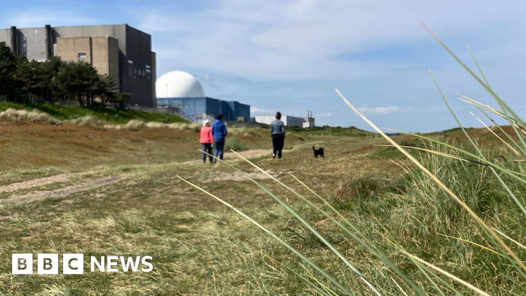 Runners in talks with Sizewell C over path changes - BBC News