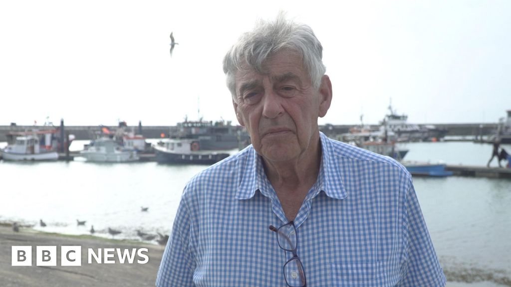Ramsgate: 'We're being forgotten and ignored,' say fishermen - BBC News