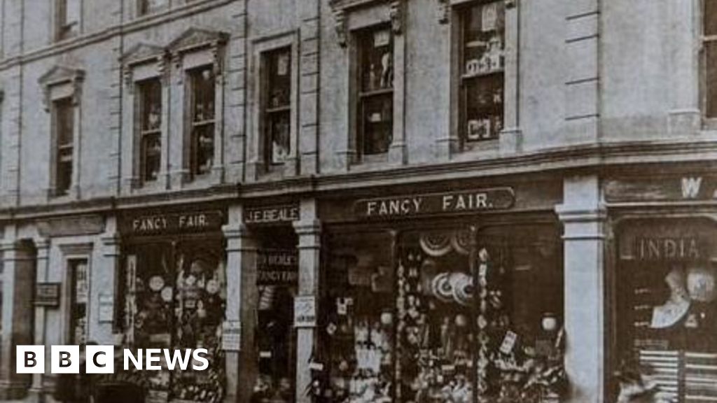 Beales: Archive shows more than140 years of department store - BBC News