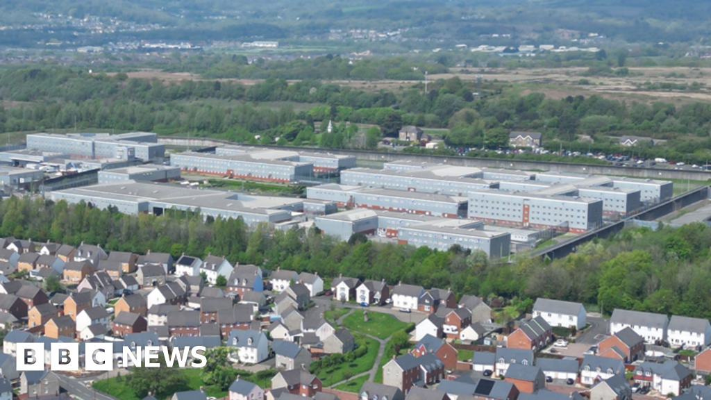 Parc Prison: Inquiry to reopen amid concerns, MP says - BBC News