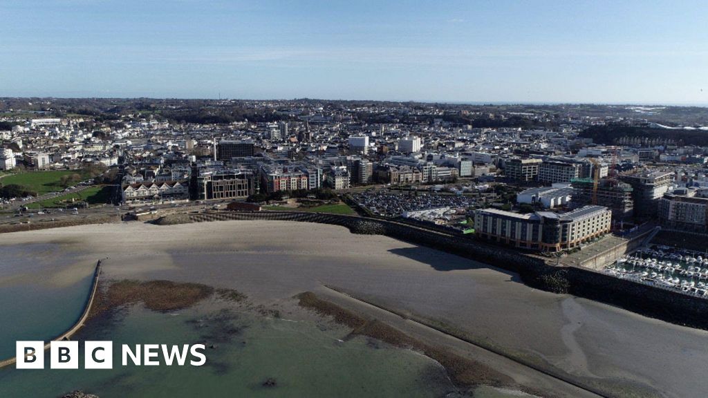 Waterfront 1,000-home plans rejected in St Helier, Jersey - BBC News