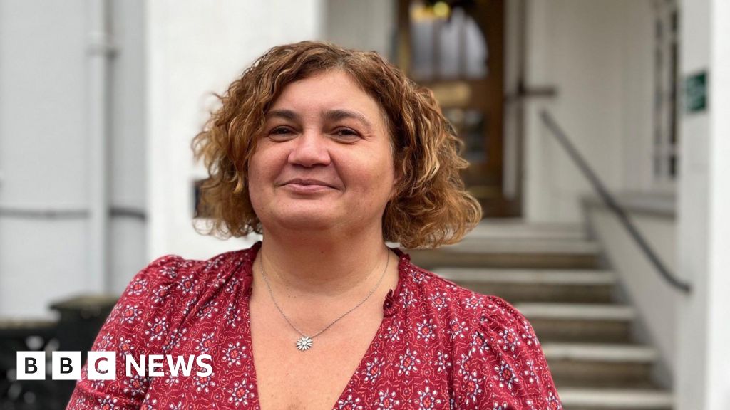 Devon care home boss' fears over overseas worker family ban - BBC News