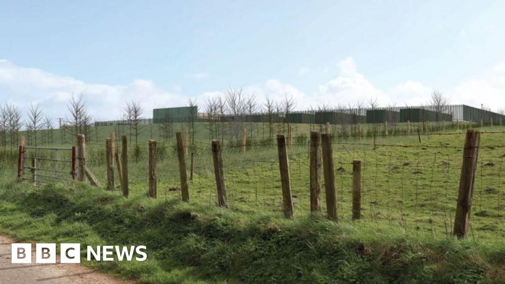 Plans for battery storage in Aspatria to power 162,000 homes - BBC News