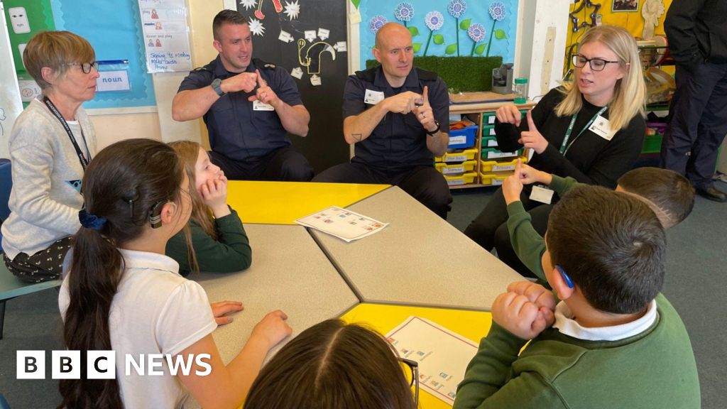 North East firefighters to learn life-saving sign language skills