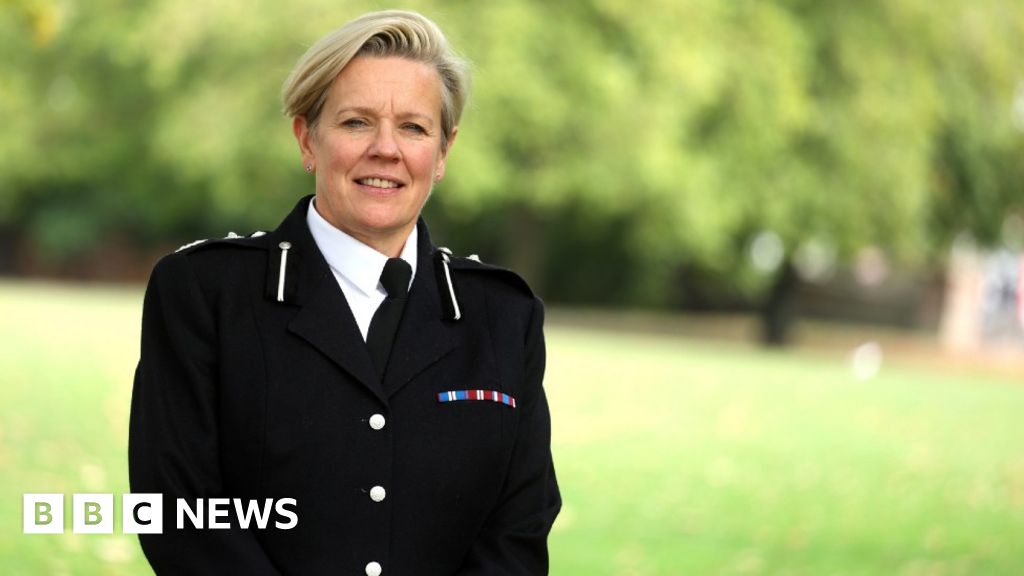 Nottinghamshire Police’s next Chief Constable confirmed - BBC News