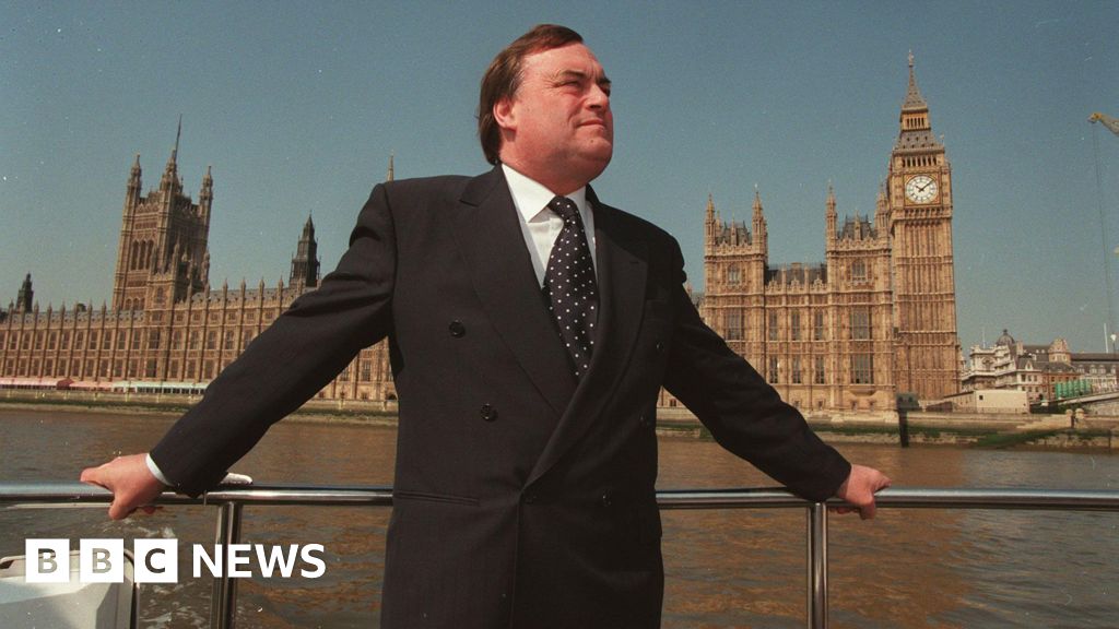 Lord Prescott statue refusal is 'terribly disappointing', says Hull MP