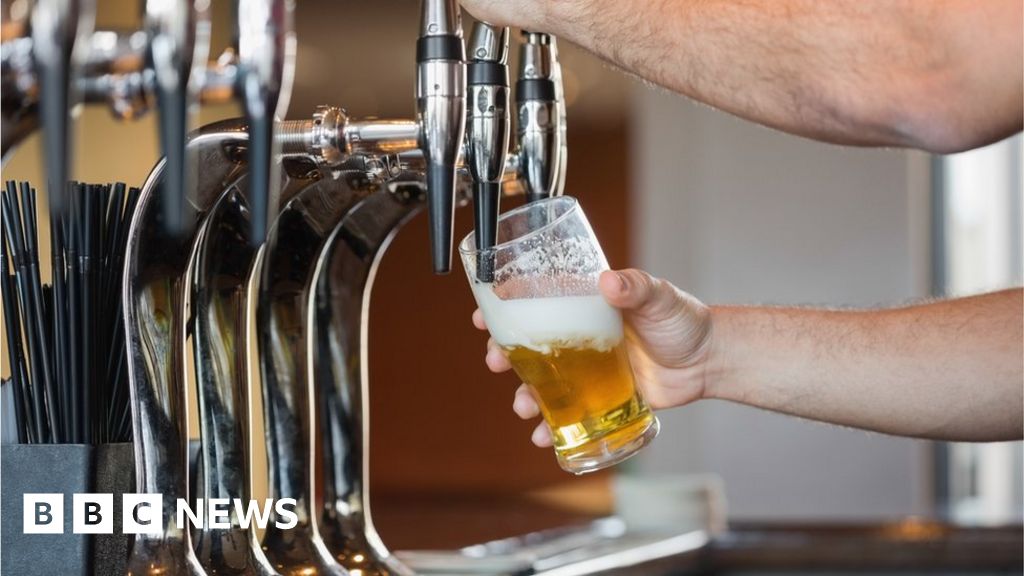 Coronavirus: Hospitality industry losses 'in hundreds of thousands'