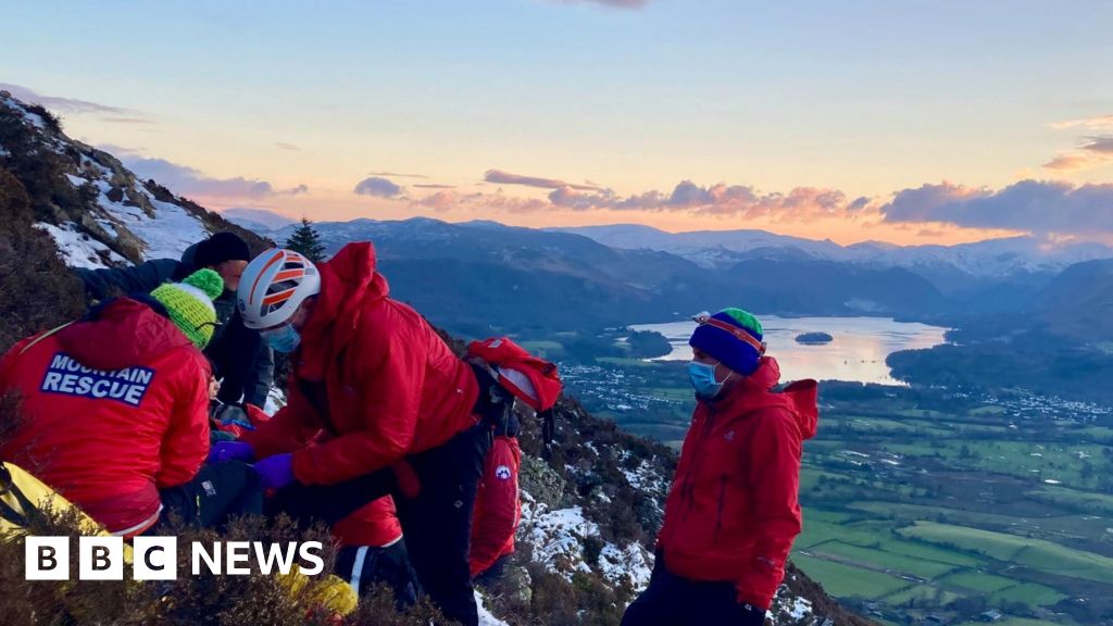 Lake District mountain rescue teams fear rise in call-outs - BBC News