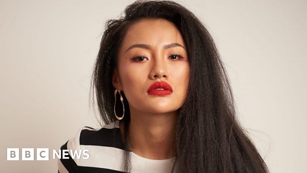 Strictly Come Dancing: Nancy Xu named new professional dancer - BBC News