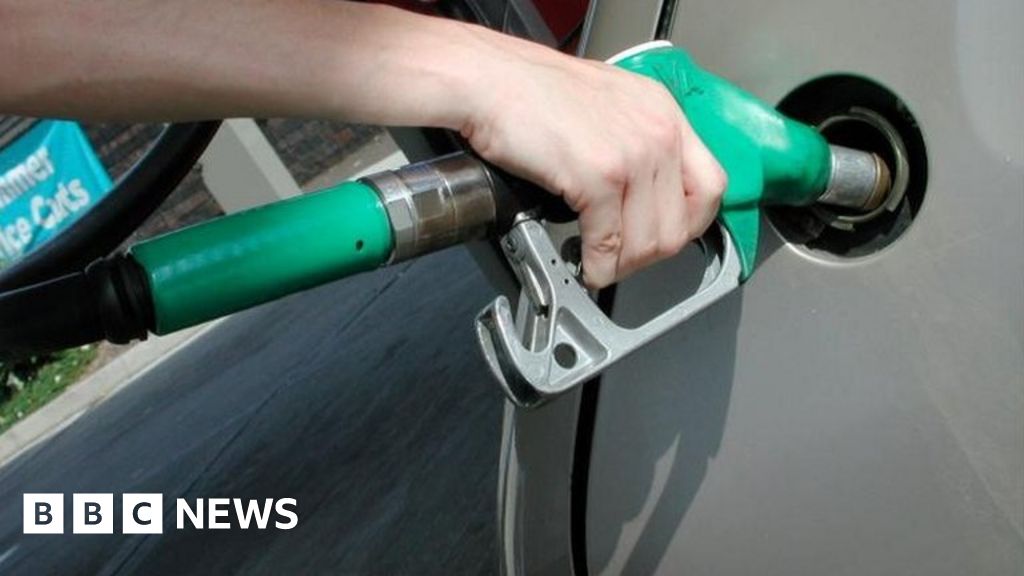 Officer used Dorset Police fuel card for own car - BBC News