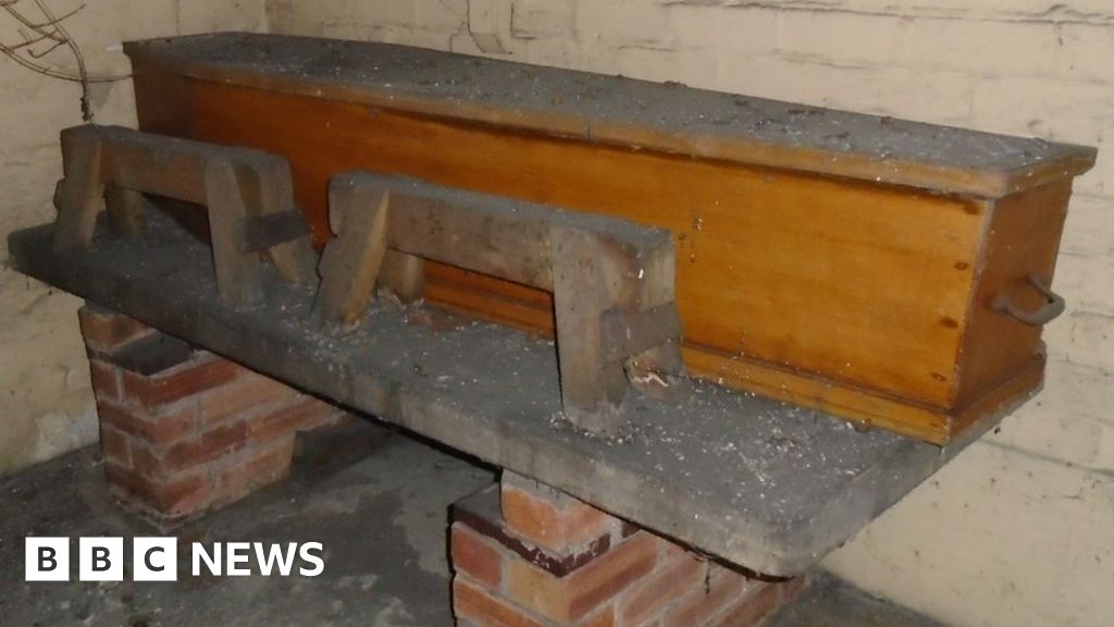 World War Two mortuary found in overgrown Wrexham cemetery