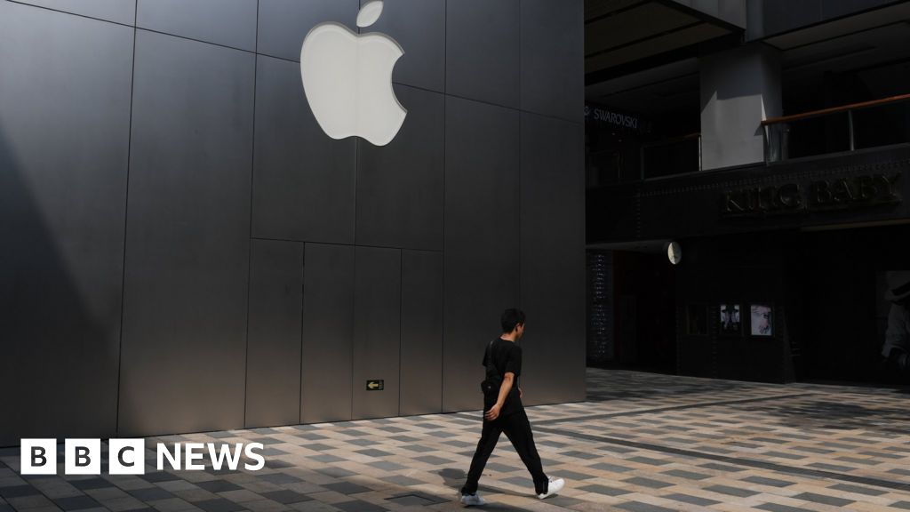 Apple to pay $38bn on foreign cash pile - BBC News