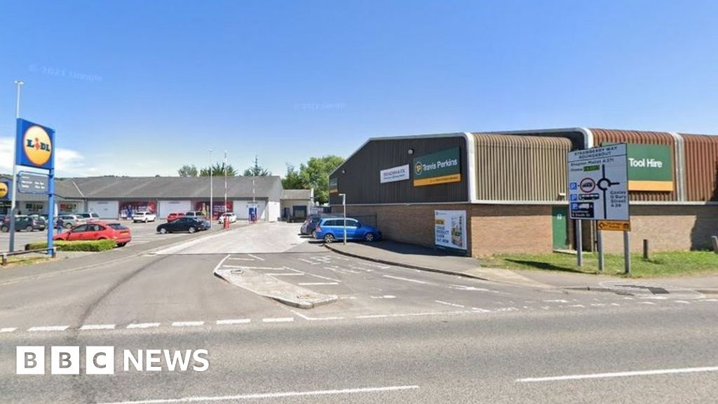 Strawberry Line route extended after supermarket plans approved - BBC News